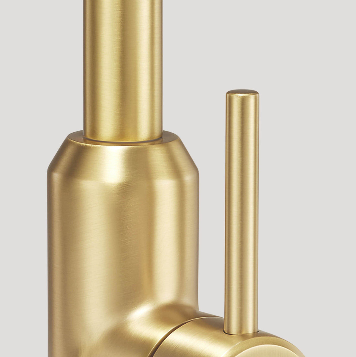 PORTMAN Smooth Kitchen Mixer Tap - Brass | Plank Hardware